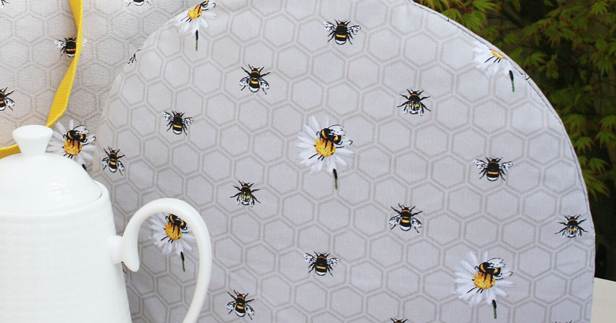 Bee Happy Tea Cosy | Tea Cosy UK | Samuel Lamont