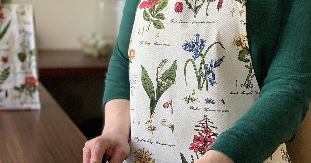 Botanic Garden Cotton Apron | Designer Kitchen Aprons | Samuel Lamont