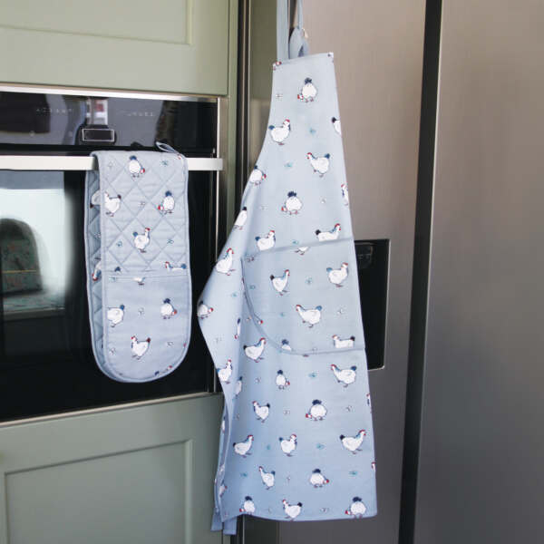 Aprons for Men & Women | Designer Kitchen Aprons | Samuel Lamont